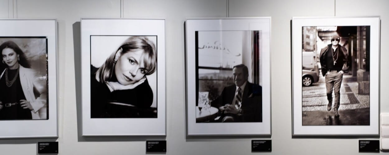 Světoznámý fotograf Robert Vano roztančil Tančící dům v Praze | KULTINO*